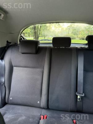Grey Nissan Juke 2012 in Riga, with an engine capacity of 1.60 L and mileage of 257 thousand km for 4500 €, photo 20 on AUTOMOTO.COM.LV