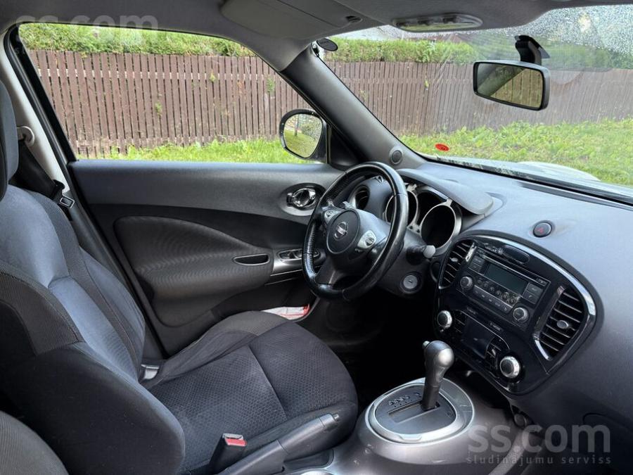 Grey Nissan Juke 2012 in Riga, with an engine capacity of 1.60 L and mileage of 257 thousand km for 4500 €, photo 26 on AUTOMOTO.COM.LV