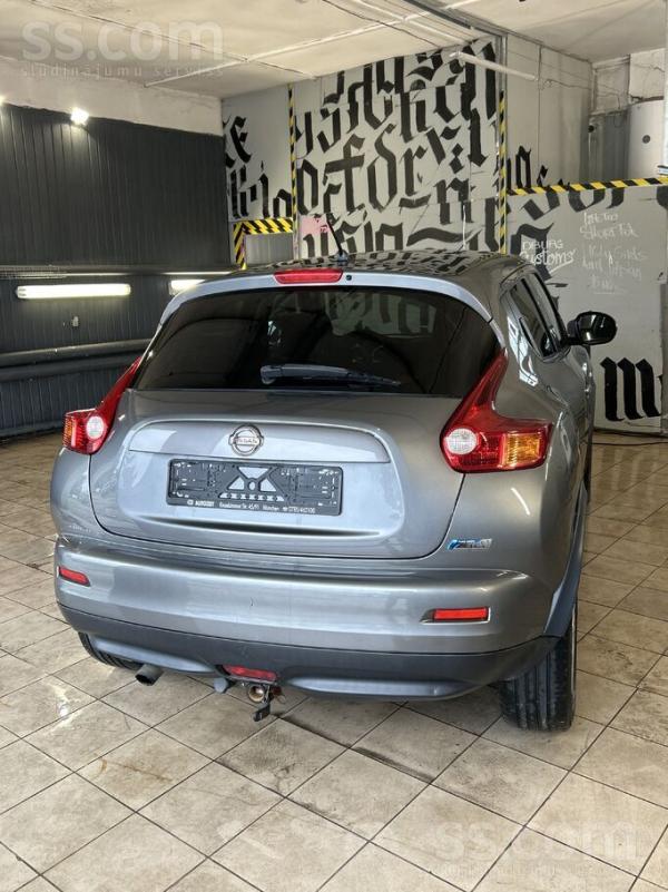 Pelēks Nissan Juke 2012 Daugavpils, ar dzinēja tilpumu 1.50 L un nobraukumu 198 tūkst. km par 4750 €, foto 5 vietnē AUTOMOTO.COM.LV