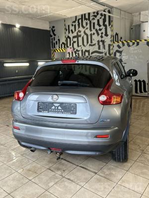 Grey Nissan Juke 2012 in Daugavpils, with an engine capacity of 1.50 L and mileage of 198 thousand km for 4750 €, photo 5 on AUTOMOTO.COM.LV