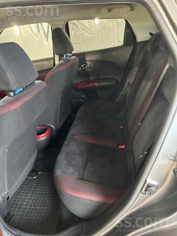 Pelēks Nissan Juke 2012 Daugavpils, ar dzinēja tilpumu 1.50 L un nobraukumu 198 tūkst. km par 4750 €, foto 10 vietnē AUTOMOTO.COM.LV
