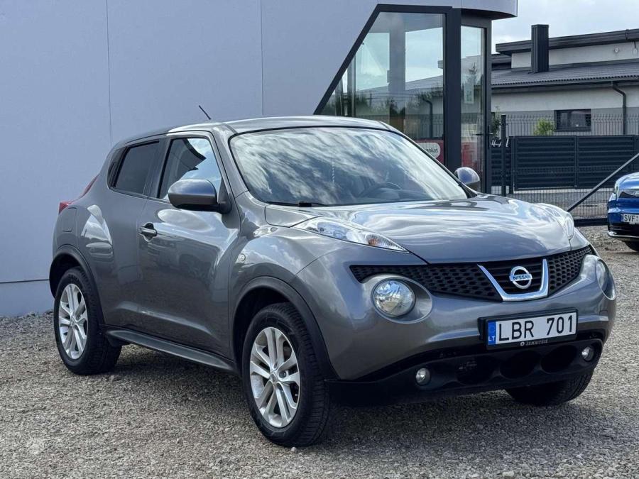 Pelēks Nissan Juke 2013 Šauļi, ar dzinēja tilpumu 1.46 L un nobraukumu 151 tūkst. km par 3800 €, foto 4 vietnē AUTOMOTO.COM.LV