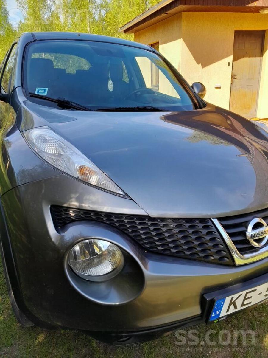Grey Nissan Juke 2013 in Aizkraukle, with an engine capacity of 1.50 L and mileage of 145 thousand km for 5100 €, photo 1 on AUTOMOTO.COM.LV