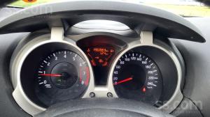 Grey Nissan Juke 2013 in Riga, with an engine capacity of 1.60 L and mileage of 197 thousand km for 3990 €, photo 8 on AUTOMOTO.COM.LV