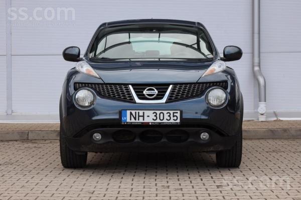 Nissan Juke 2013 Rīga vietnē Pelēks Nissan Juke 2013 Rīga, ar dzinēja tilpumu 1.60 L un nobraukumu 190 tūkst. km par 4995 €, foto 4 vietnē AUTOMOTO.COM.LV