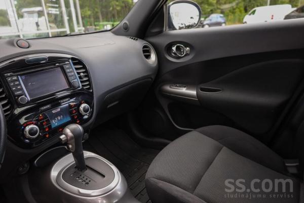 Nissan Juke 2013 Rīga vietnē Pelēks Nissan Juke 2013 Rīga, ar dzinēja tilpumu 1.60 L un nobraukumu 190 tūkst. km par 4995 €, foto 10 vietnē AUTOMOTO.COM.LV