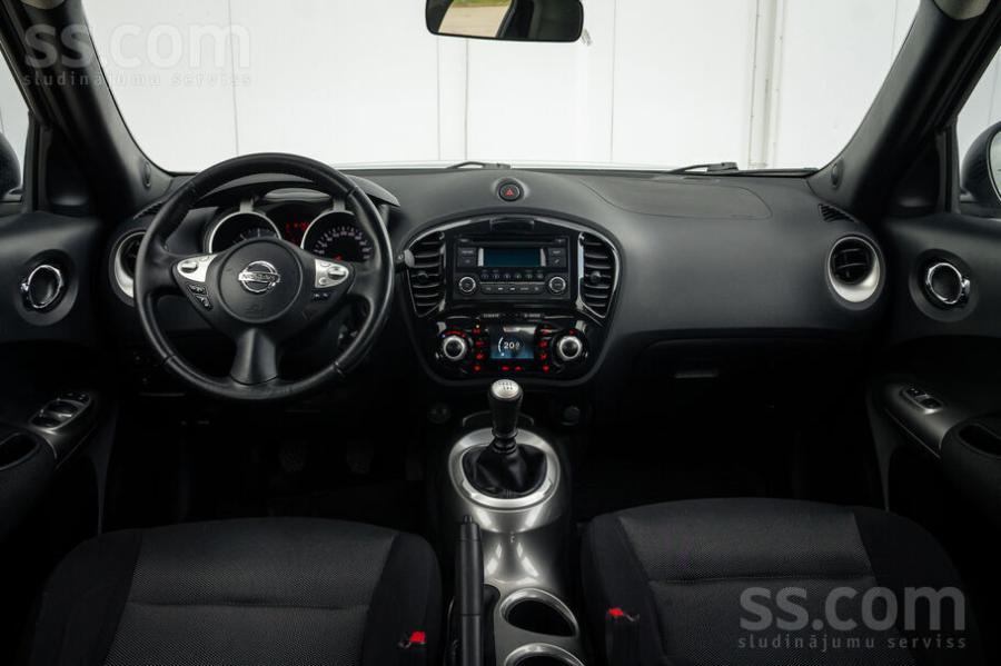 Grey Nissan Juke 2013 in Jelgava, with an engine capacity of 1.50 L and mileage of 162 thousand km for 4600 €, photo 12 on AUTOMOTO.COM.LV