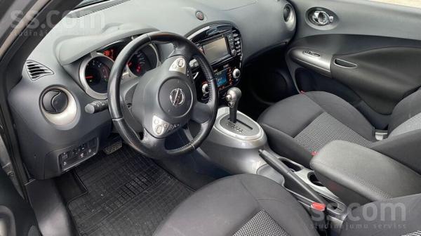 Pelēks Nissan Juke 2014 Rīga, ar dzinēja tilpumu 1.60 L un nobraukumu 139 tūkst. km par 6900 €, foto 4 vietnē AUTOMOTO.COM.LV