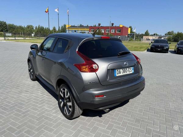 Grey Nissan Juke 2014 in Telschi, with an engine capacity of 1.46 L and mileage of 235 thousand km for 4599 €, photo 4 on AUTOMOTO.COM.LV