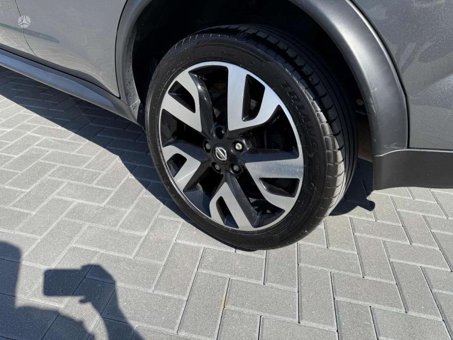 Pelēks Nissan Juke 2014 Telšiai, ar dzinēja tilpumu 1.46 L un nobraukumu 235 tūkst. km par 4599 €, foto 12 vietnē AUTOMOTO.COM.LV