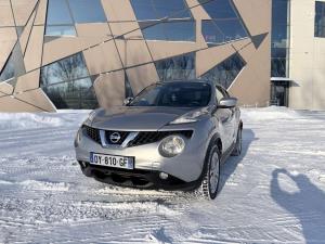 Pelēks Nissan Juke 2015 Šauļi, ar dzinēja tilpumu 1.20 L un nobraukumu 121 tūkst. km par 5200 €, foto 4 vietnē AUTOMOTO.COM.LV