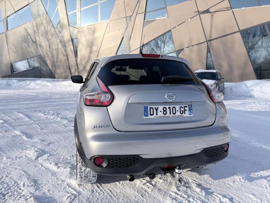 Pelēks Nissan Juke 2015 Šauļi, ar dzinēja tilpumu 1.20 L un nobraukumu 121 tūkst. km par 5200 €, foto 12 vietnē AUTOMOTO.COM.LV
