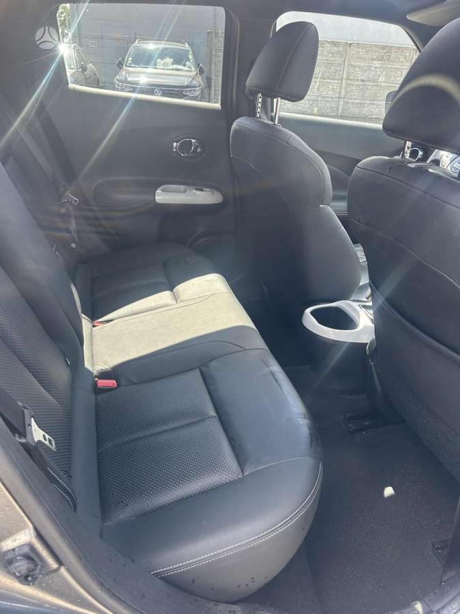 Grey Nissan Juke 2015 in Taurage, with an engine capacity of 1.20 L and mileage of 103 thousand km for 5900 €, photo 10 on AUTOMOTO.COM.LV