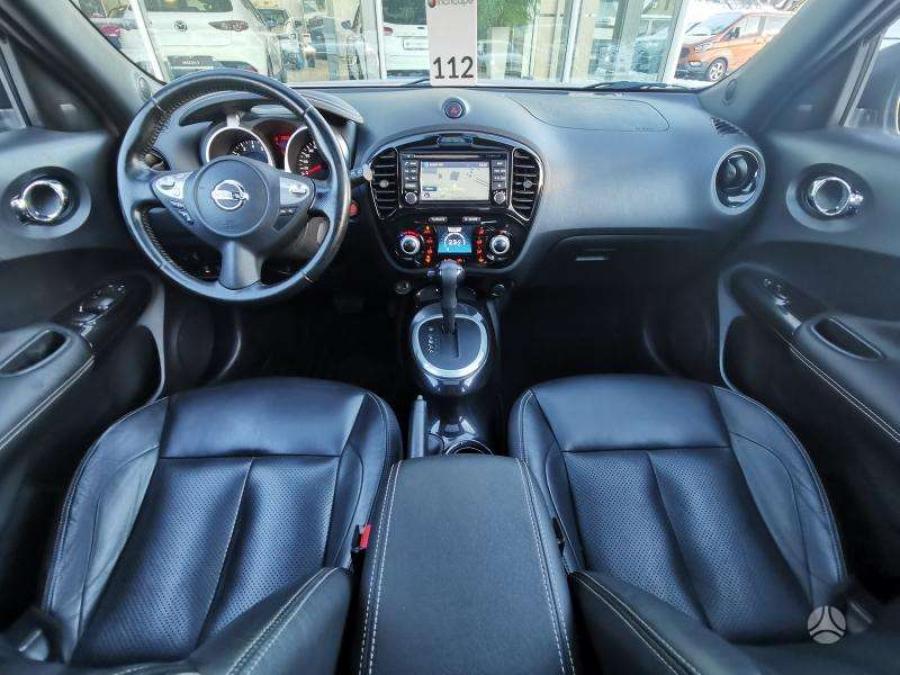 Grey Nissan Juke 2016 in Vilnius, with an engine capacity of 1.60 L and mileage of 160 thousand km for 10500 €, photo 13 on AUTOMOTO.COM.LV