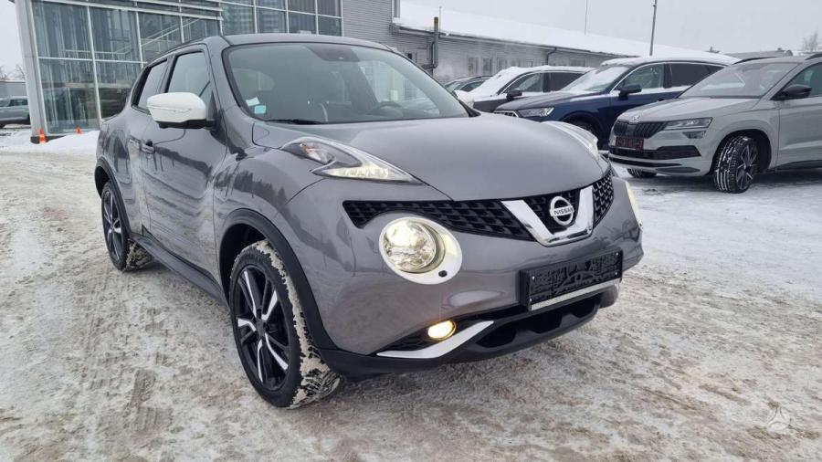 Grey Nissan Juke 2016 in Siauliai, with an engine capacity of 1.46 L and mileage of 116 thousand km for 7399 €, photo 4 on AUTOMOTO.COM.LV