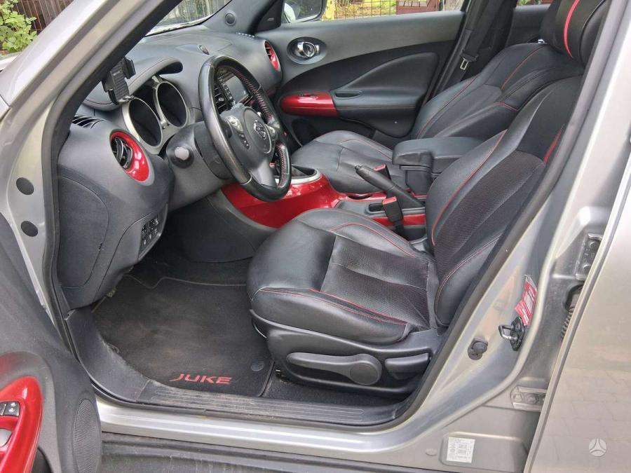 Grey Nissan Juke 2016 in Kaunas, with an engine capacity of 1.20 L and mileage of 71 thousand km for 7500 €, photo 8 on AUTOMOTO.COM.LV