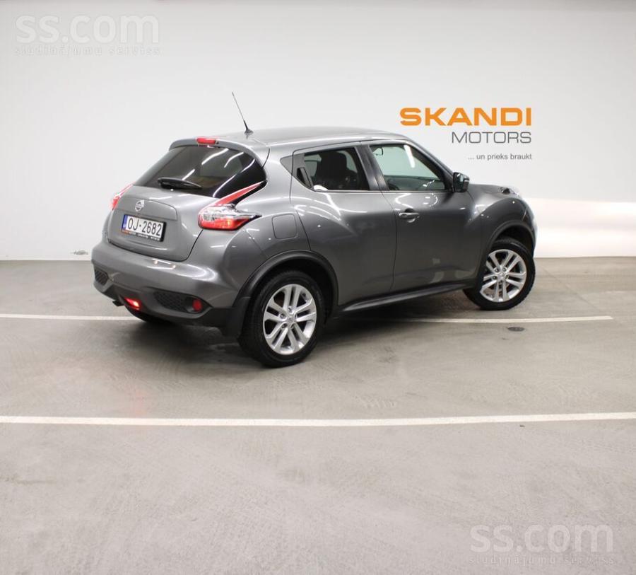 Pelēks Nissan Juke 2017 Rīga, ar dzinēja tilpumu 1.60 L un nobraukumu 144 tūkst. km par 7990 €, foto 4 vietnē AUTOMOTO.COM.LV