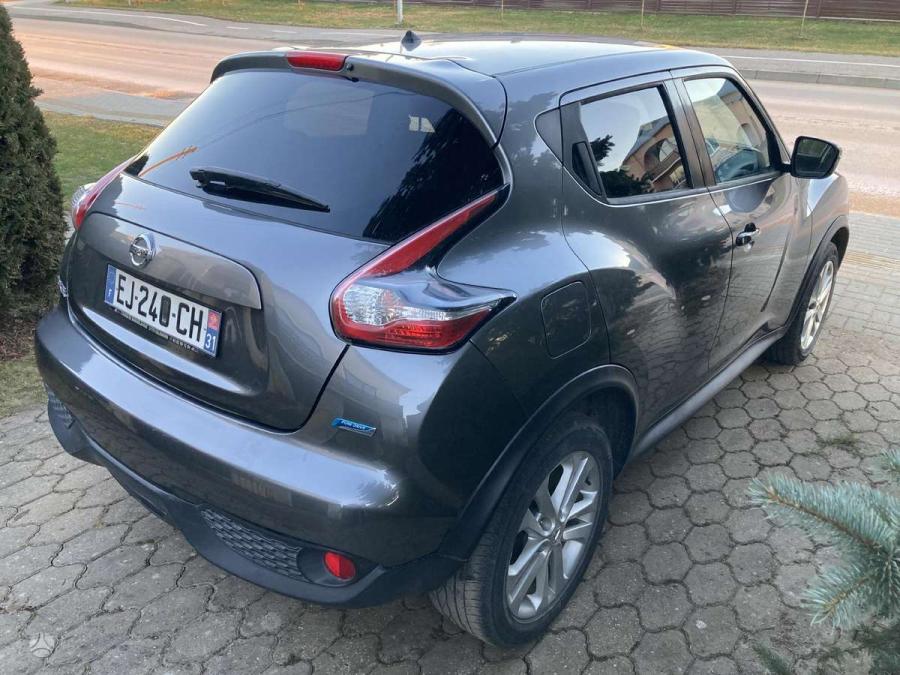 Pelēks Nissan Juke 2017 Tauragė, ar dzinēja tilpumu 1.46 L un nobraukumu 221 tūkst. km par 6300 €, foto 4 vietnē AUTOMOTO.COM.LV