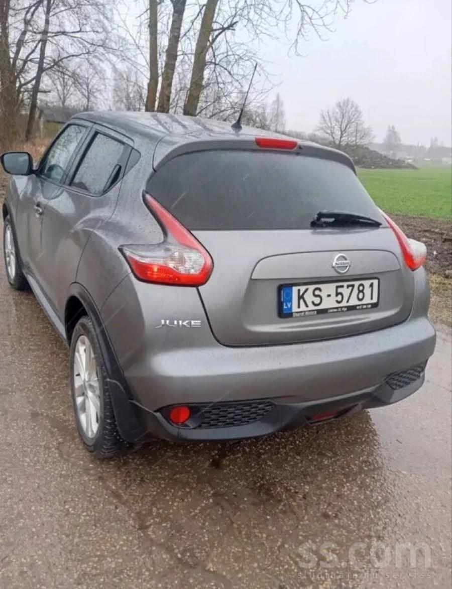 Grey Nissan Juke 2017 in Jekabpils, with an engine capacity of 1.60 L and mileage of 253 thousand km for 5700 €, photo 2 on AUTOMOTO.COM.LV