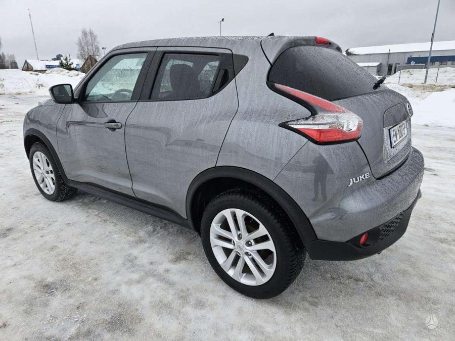 Grey Nissan Juke 2017 in Taurage, with an engine capacity of 1.20 L and mileage of 100 thousand km for 5900 €, photo 3 on AUTOMOTO.COM.LV