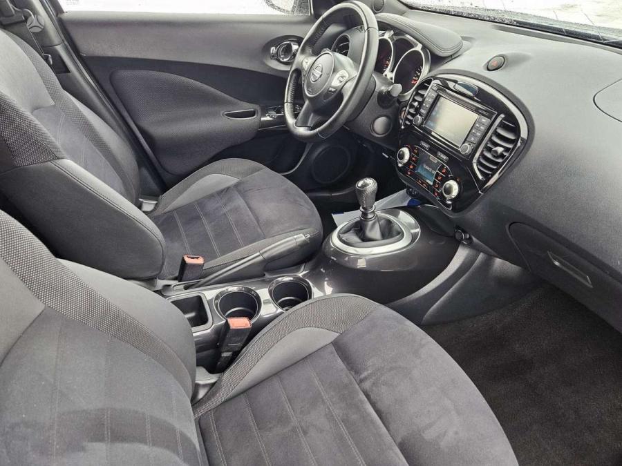 Grey Nissan Juke 2017 in Taurage, with an engine capacity of 1.20 L and mileage of 100 thousand km for 5900 €, photo 5 on AUTOMOTO.COM.LV