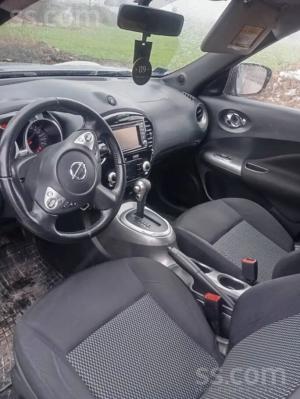 Pelēks Nissan Juke 2017 Jēkabpils, ar dzinēja tilpumu 1.60 L un nobraukumu 266 tūkst. km par 5600 €, foto 3 vietnē AUTOMOTO.COM.LV