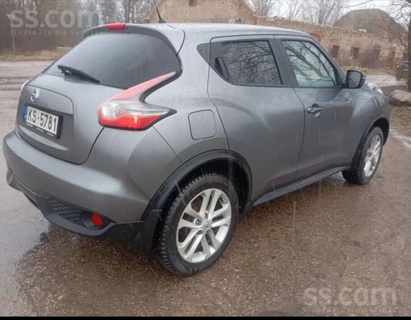 Pelēks Nissan Juke 2017 Jēkabpils, ar dzinēja tilpumu 1.60 L un nobraukumu 266 tūkst. km par 5600 €, foto 4 vietnē AUTOMOTO.COM.LV