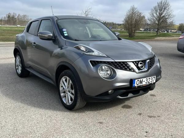 Grey Nissan Juke 2017 in Grobiņa, with an engine capacity of 1.20 L and mileage of 117 thousand km for 7400 €, photo 3 on AUTOMOTO.COM.LV