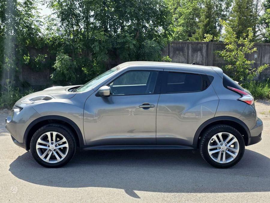 Pelēks Nissan Juke 2017 Šauļi, ar dzinēja tilpumu 1.60 L un nobraukumu 139 tūkst. km par 6700 €, foto 3 vietnē AUTOMOTO.COM.LV