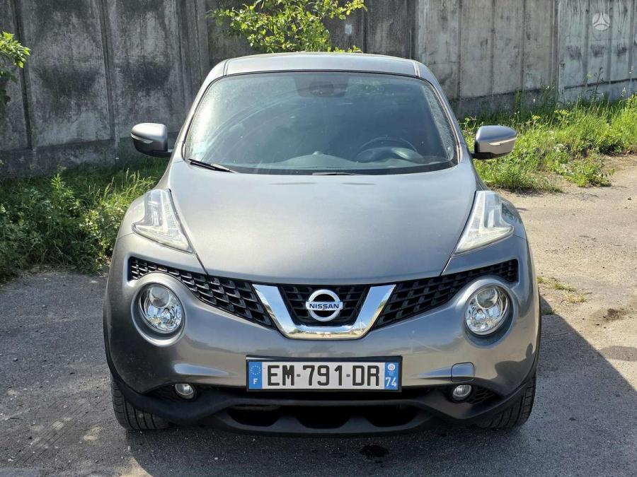 Pelēks Nissan Juke 2017 Šauļi, ar dzinēja tilpumu 1.60 L un nobraukumu 139 tūkst. km par 6700 €, foto 13 vietnē AUTOMOTO.COM.LV