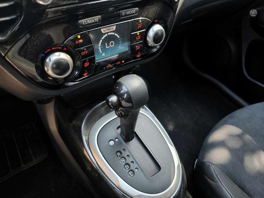Pelēks Nissan Juke 2017 Šauļi, ar dzinēja tilpumu 1.60 L un nobraukumu 139 tūkst. km par 6700 €, foto 29 vietnē AUTOMOTO.COM.LV