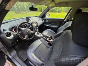 Pelēks Nissan Juke 2017 Rīga, ar dzinēja tilpumu 1.60 L un nobraukumu 131 tūkst. km par 7900 €, foto 5 vietnē AUTOMOTO.COM.LV