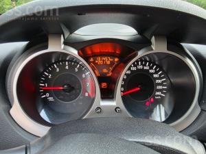 Pelēks Nissan Juke 2017 Rīga, ar dzinēja tilpumu 1.60 L un nobraukumu 131 tūkst. km par 7900 €, foto 10 vietnē AUTOMOTO.COM.LV