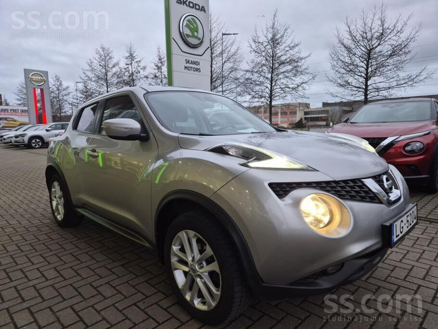 Pelēks Nissan Juke 2018 Liepāja, ar dzinēja tilpumu 1.60 L un nobraukumu 148 tūkst. km par 7900 €, foto 1 vietnē AUTOMOTO.COM.LV