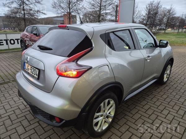 Grey Nissan Juke 2018 in Liepaja, with an engine capacity of 1.60 L and mileage of 148 thousand km for 7900 €, photo 5 on AUTOMOTO.COM.LV