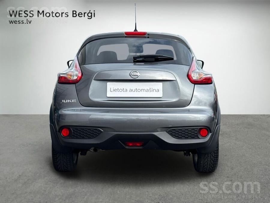 Pelēks Nissan Juke 2018 Rīga, ar dzinēja tilpumu 1.60 L un nobraukumu 56 tūkst. km par 7990 €, foto 5 vietnē AUTOMOTO.COM.LV