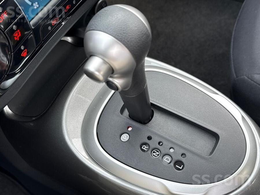 Pelēks Nissan Juke 2018 Rīga, ar dzinēja tilpumu 1.60 L un nobraukumu 56 tūkst. km par 7990 €, foto 16 vietnē AUTOMOTO.COM.LV