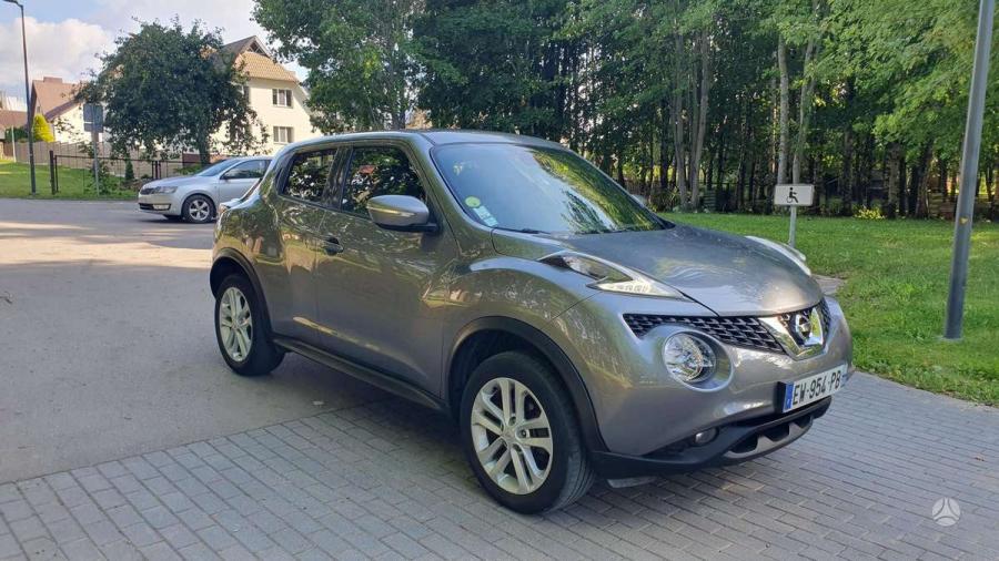 Grey Nissan Juke 2018 in Plunge, with an engine capacity of 1.46 L and mileage of 156 thousand km for 7400 €, photo 8 on AUTOMOTO.COM.LV