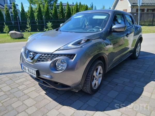 Grey Nissan Juke 2019 in Riga, with an engine capacity of 1.60 L and mileage of 80 thousand km for 10950 €, photo 1 on AUTOMOTO.COM.LV