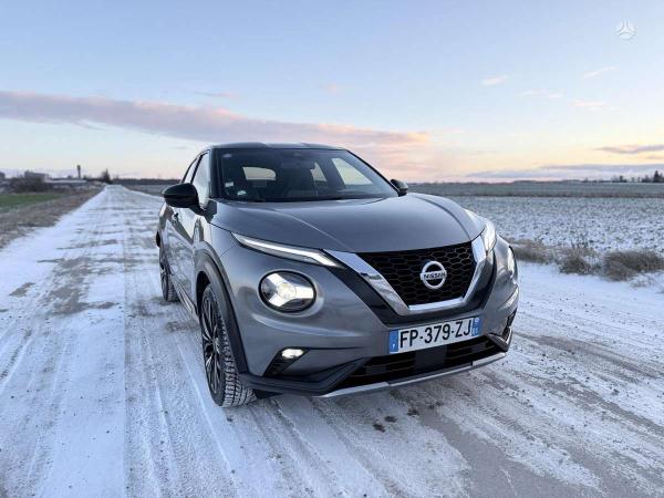 Grey Nissan Juke 2020 in Siauliai, with an engine capacity of 1.00 L and mileage of 147 thousand km for 11800 €, photo 2 on AUTOMOTO.COM.LV