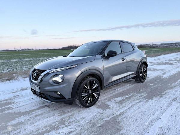 Grey Nissan Juke 2020 in Siauliai, with an engine capacity of 1.00 L and mileage of 147 thousand km for 11800 €, photo 8 on AUTOMOTO.COM.LV