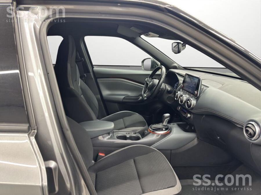 Pelēks Nissan Juke 2020 Rīga, ar dzinēja tilpumu 1.00 L un nobraukumu 99 tūkst. km par 14290 €, foto 15 vietnē AUTOMOTO.COM.LV