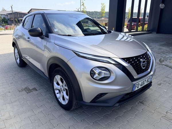 Grey Nissan Juke 2020 in Vilnius, with an engine capacity of 1.00 L and mileage of 133 thousand km for 11900 €, photo 2 on AUTOMOTO.COM.LV