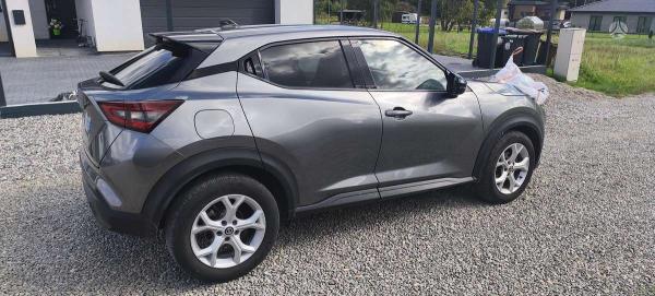 Pelēks Nissan Juke 2020 Tauragė, ar dzinēja tilpumu 1.00 L un nobraukumu 147 tūkst. km par 9700 €, foto 3 vietnē AUTOMOTO.COM.LV