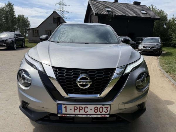 Grey Nissan Juke 2021 in Kaunas, with an engine capacity of 1.00 L and mileage of 180 thousand km for 11100 €, photo 2 on AUTOMOTO.COM.LV