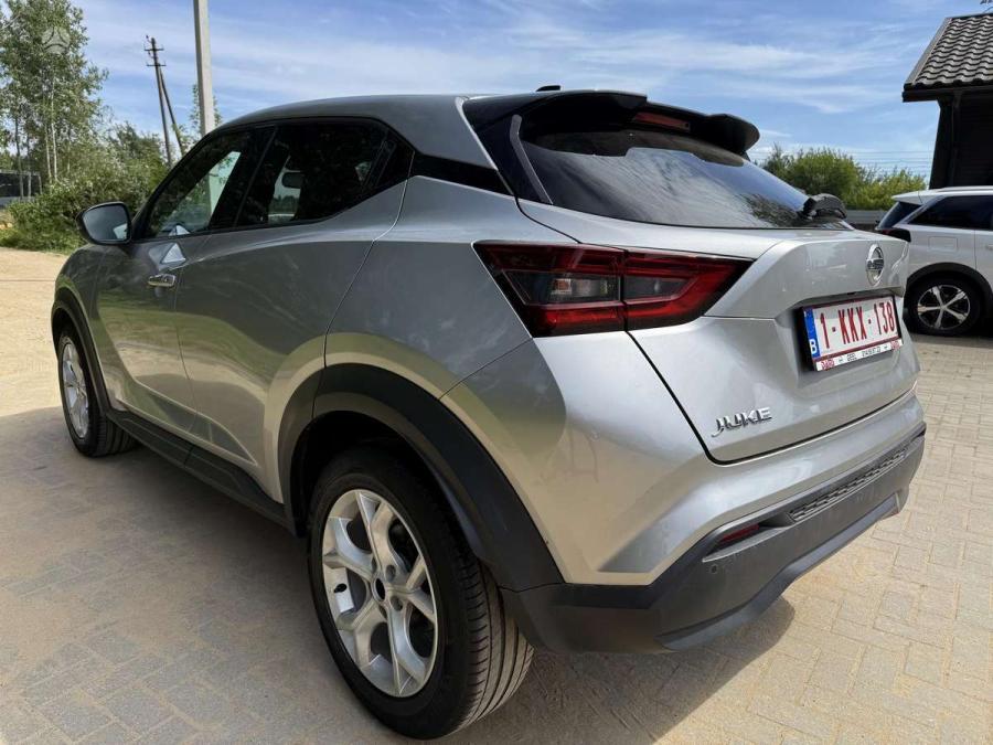 Grey Nissan Juke 2021 in Kaunas, with an engine capacity of 1.00 L and mileage of 180 thousand km for 11100 €, photo 5 on AUTOMOTO.COM.LV