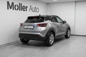 Pelēks Nissan Juke 2021 Viļņa, ar dzinēja tilpumu 1.00 L un nobraukumu 60 tūkst. km par 15500 €, foto 4 vietnē AUTOMOTO.COM.LV