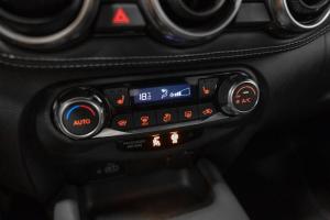 Pelēks Nissan Juke 2021 Viļņa, ar dzinēja tilpumu 1.00 L un nobraukumu 60 tūkst. km par 15500 €, foto 16 vietnē AUTOMOTO.COM.LV