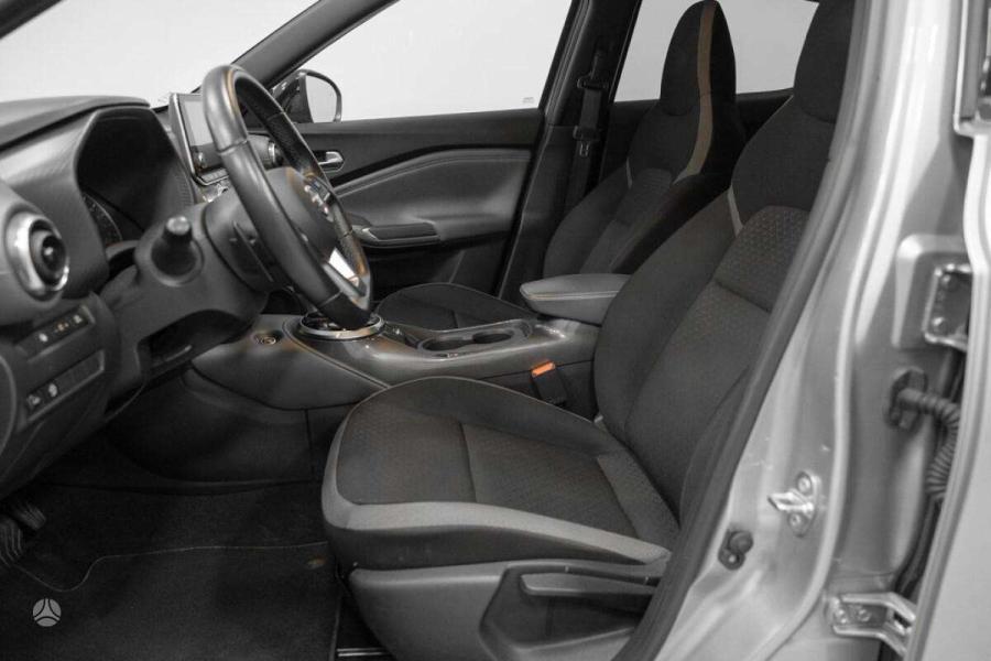 Pelēks Nissan Juke 2021 Viļņa, ar dzinēja tilpumu 1.00 L un nobraukumu 60 tūkst. km par 15500 €, foto 6 vietnē AUTOMOTO.COM.LV