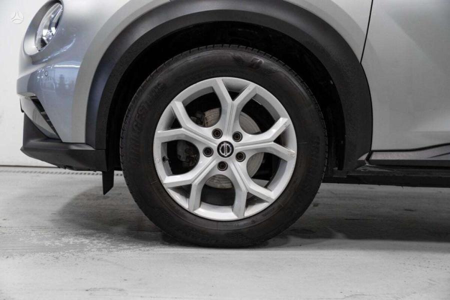 Pelēks Nissan Juke 2021 Viļņa, ar dzinēja tilpumu 1.00 L un nobraukumu 60 tūkst. km par 15500 €, foto 19 vietnē AUTOMOTO.COM.LV